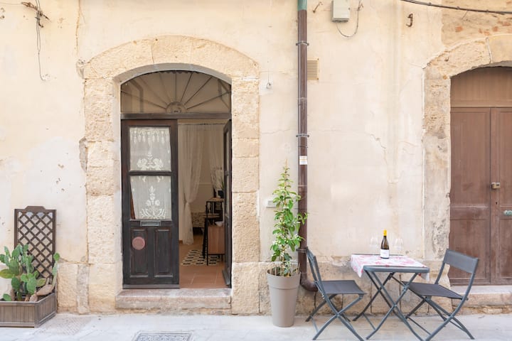 Casa Ariadne By Ortigia Apartments - Syracuse
