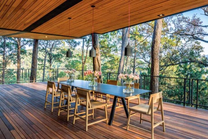 Espectacular Casa Con Lujo Total En Valle - Valle de Bravo