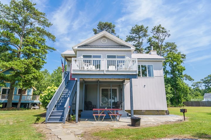 The Virginia Lee - Chincoteague Island, VA