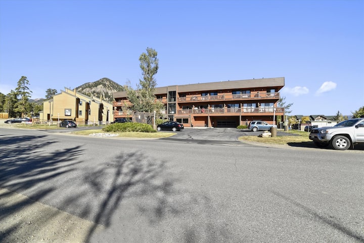 Cl310 - Updated Studio Near Main St. With Garage - Frisco, CO