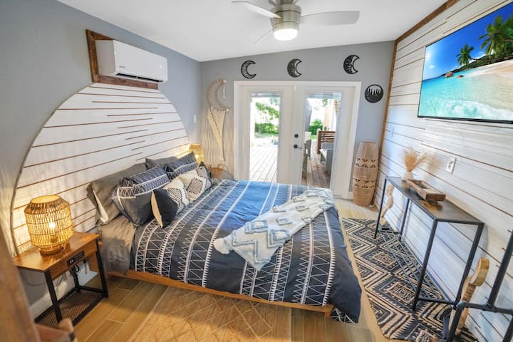 Peaceful Lake View + 10min To Dwtn + Near Parks - Camping World Stadium - Orlando