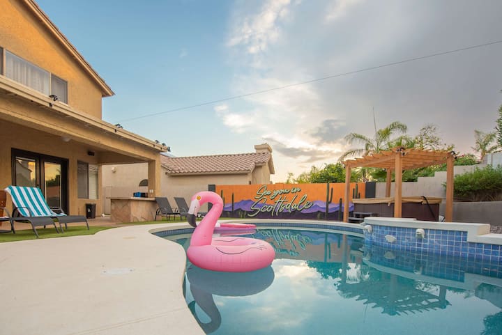 Scottsdale 5bd Oasis With Pool, Gym, And Game Room - Phoenix, AZ