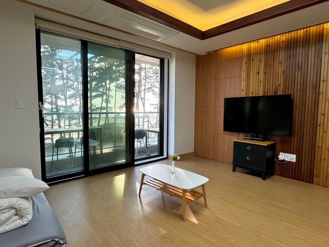 Studio type/Veranda/Ocean view/Ondol type room, Room 203 (no pets ...