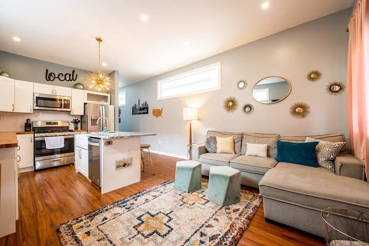 Beautiful Home, King Bed, Bbq - Indianapolis, IN