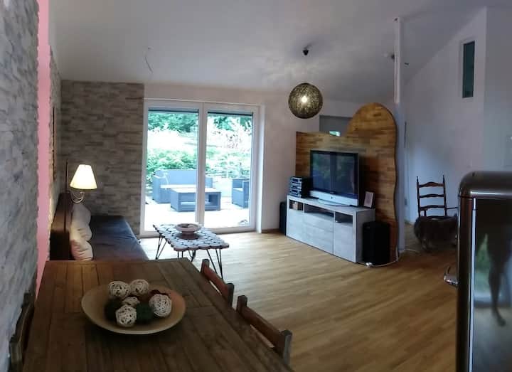 Ferienwohnung Am Waldrand Auf 65m² - Brannenburg
