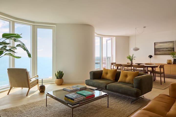 Shoreline Beach House - Folkestone