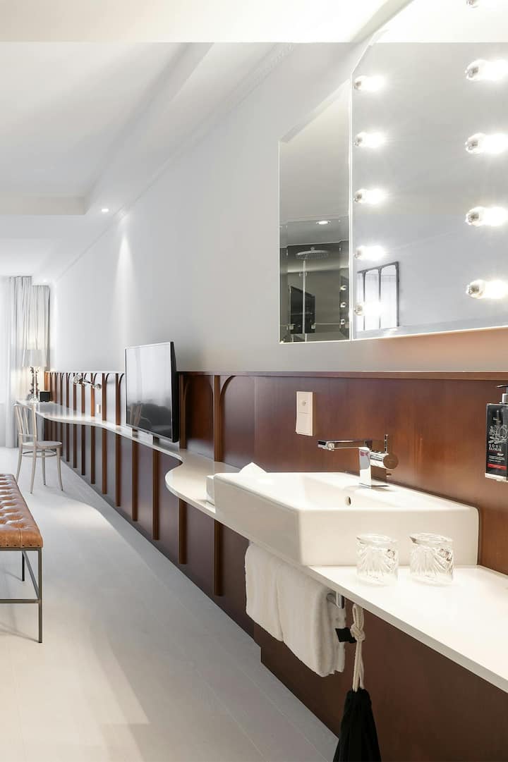 Cosy Room In A Charming Setting In Zürich - Zurich