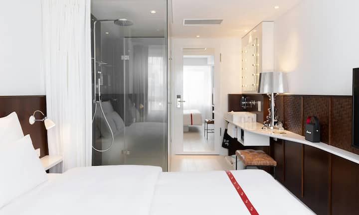 Cosy Room And Access To The Rooftop Terrace - Geneva