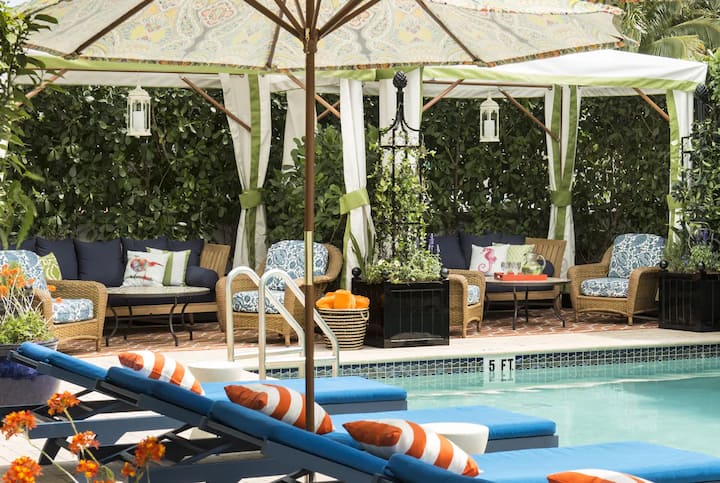 Enjoy A Hassle-free Stay! Beach Access, Pool - South Beach, FL