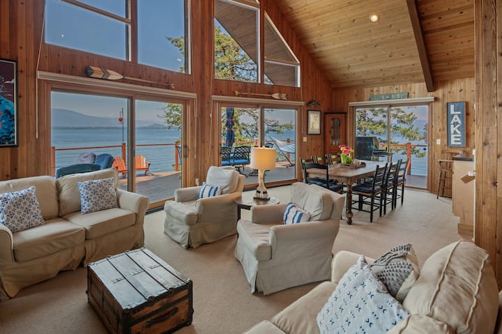 Lakeside Retreat Sleeps 16 W/ Guest House, 2 Docks - Sandpoint, ID