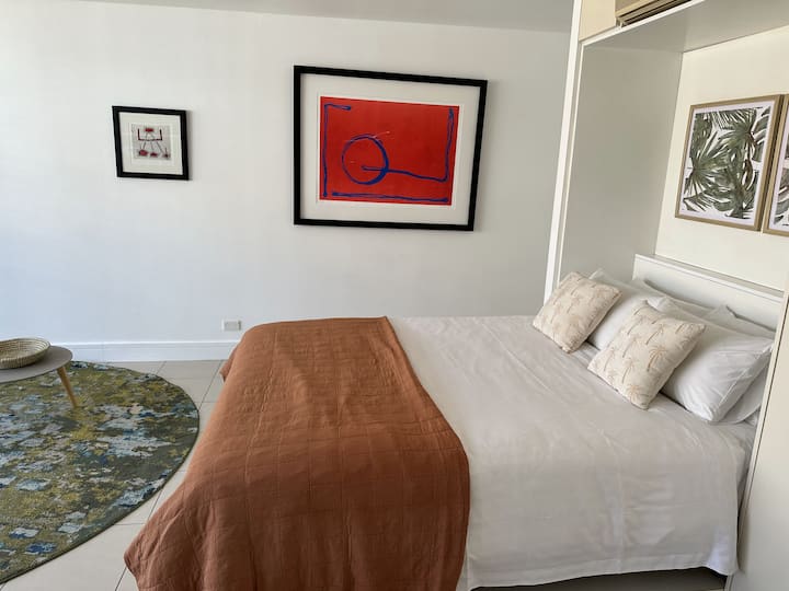 Sunny Bondi Studio Haven - Bondi Beach