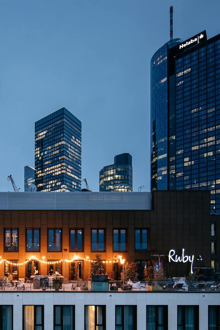 Wow Room - In The Fashion District In Frankfurt - Frankfurt