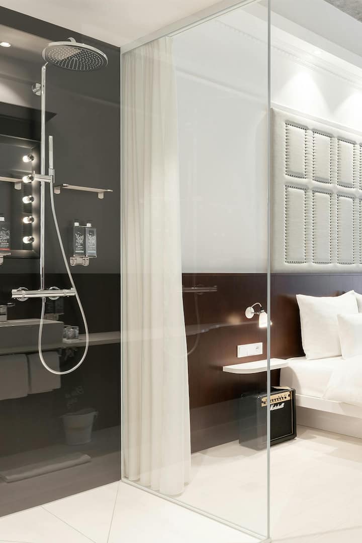 Loft Room In Central Frankfurt - Frankfurt