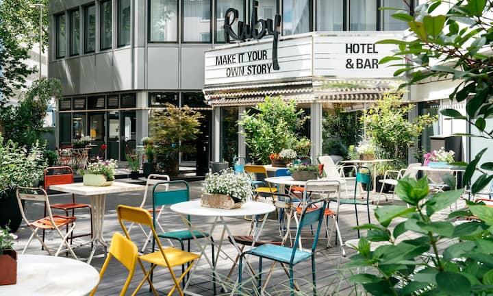 Band Room At Ruby Leni Hotel - Düsseldorf