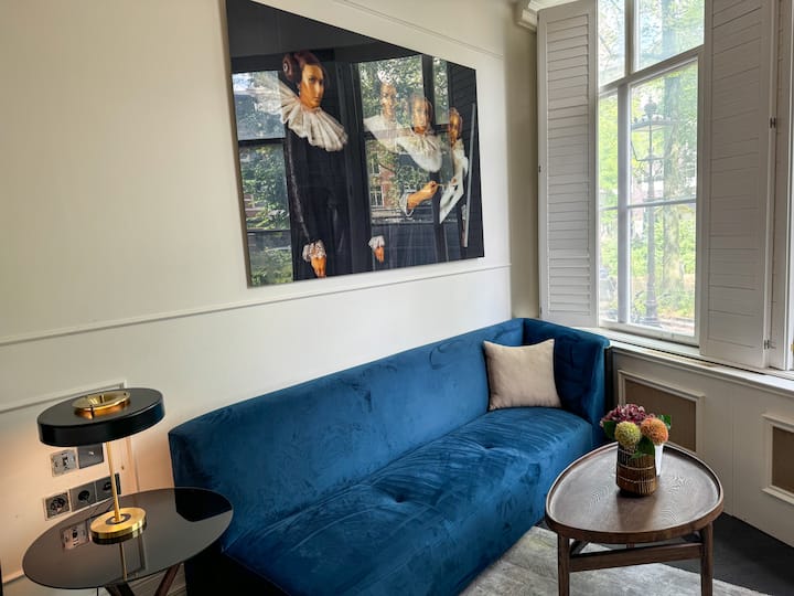 Comfortable Design Studio @ City Center - 