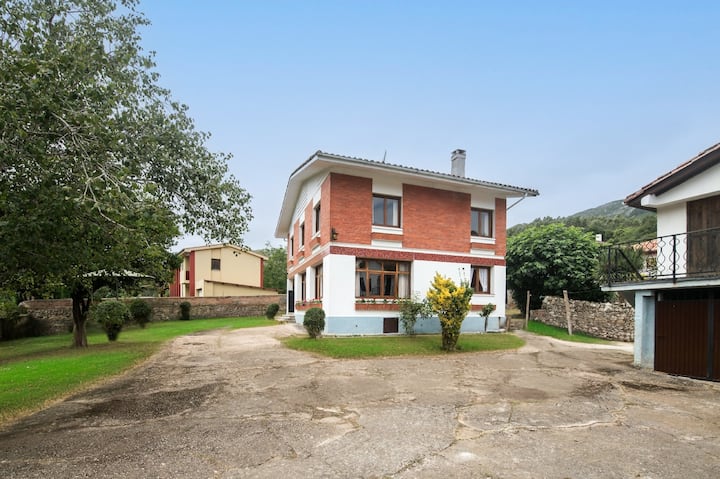 Casa  Vacacional Valentin - Ribadesella