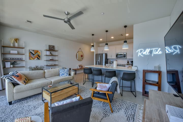 Roll Tide Too - Tuscaloosa, AL