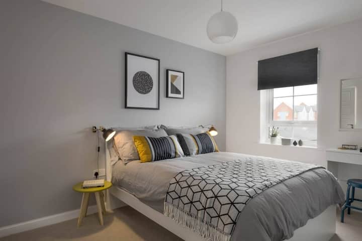 Quayside House 3 Bed Coventry Centre With Parking - Coventry