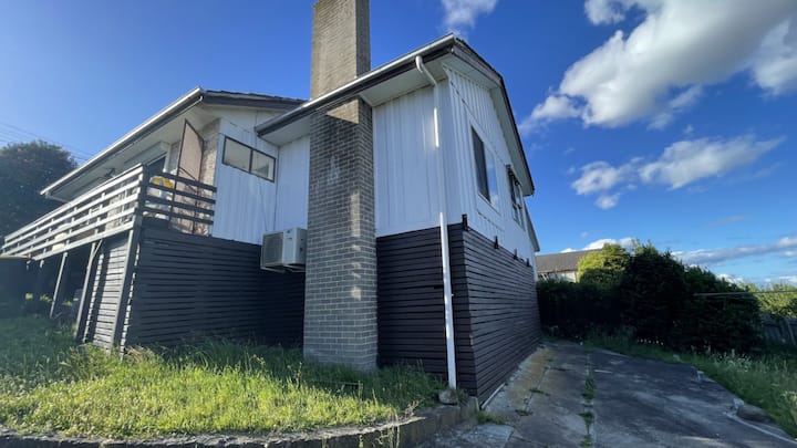 Stayau Morwell Charming 3br Home In Quiet Location - Churchill