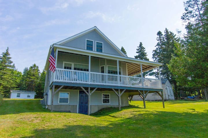 Sams Cottage - Ocean View Cottage Near The Village - Stonington, ME