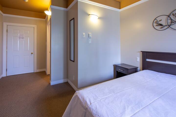 Varenne Hotel Private Double Room - A17 - Beloeil