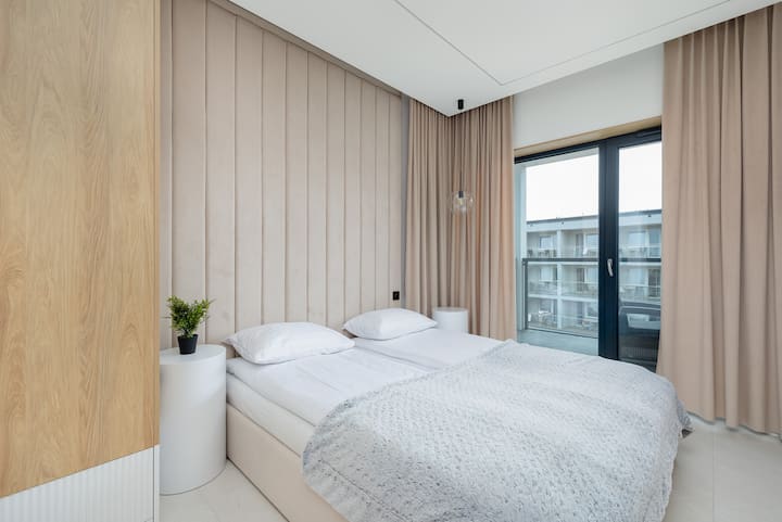 Beachfront Apartment | Parking | Balcony - Ustronie Morskie
