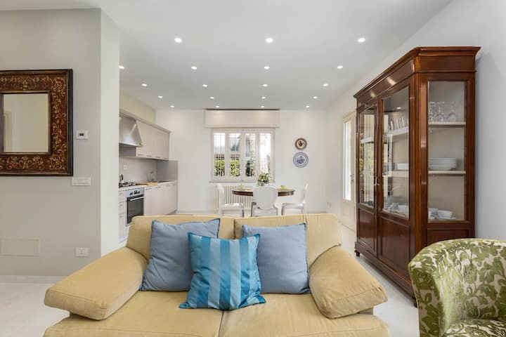 Splendida Villa A Due Passi Dal Mare - Livorno