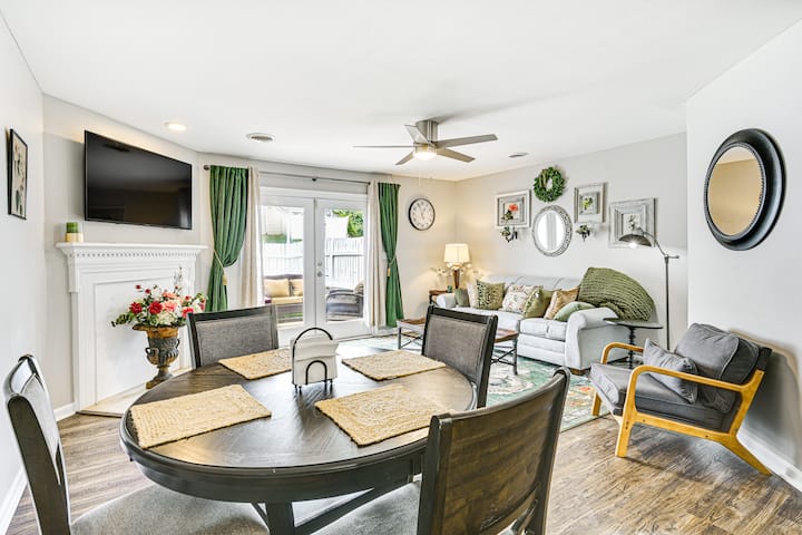 6 Mi To Dtwn: Dog-friendly Clarksville Home! - Clarksville, TN