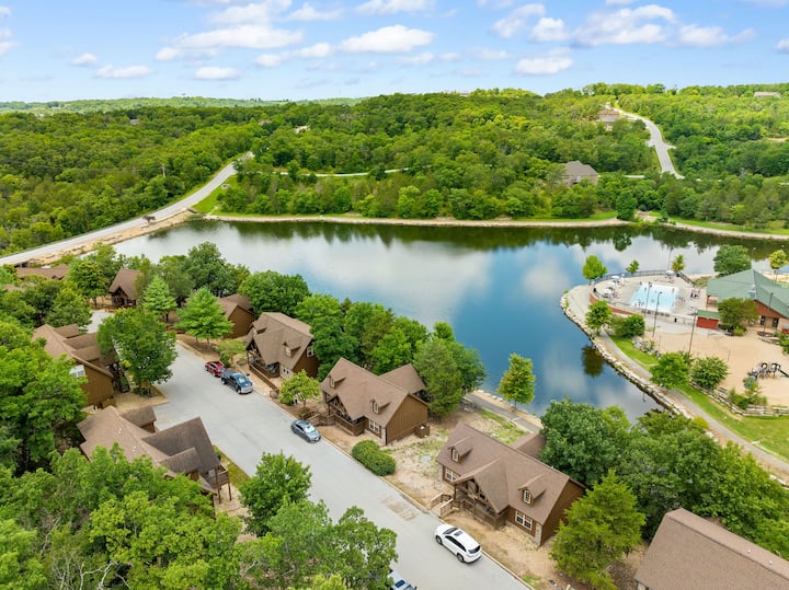 4 Master Suites! By Stonebridge Pool! Sdc! - 布蘭森