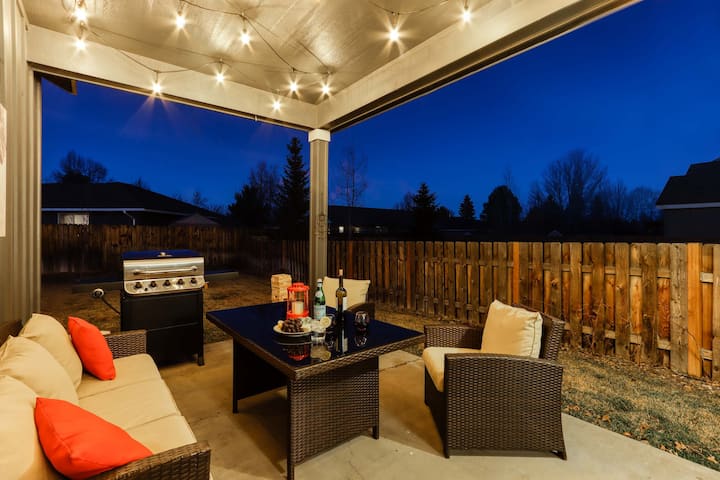 Artful Adventure! 4bd Cozy Family Retreat For 10! - Bend, OR