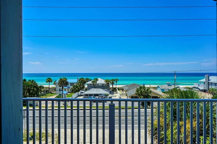 Incredible Gulf Views-short Walk To The Beach 301 - Panama City Beach, FL