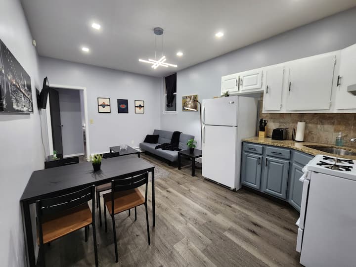 Chic 1br Apartment With Easy Access To Nyc - Jersey City, NJ