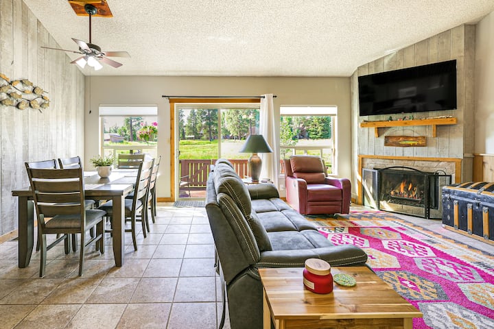 4 Mi To Hot Springs: Pagosa Springs Condo - Pagosa Springs, CO