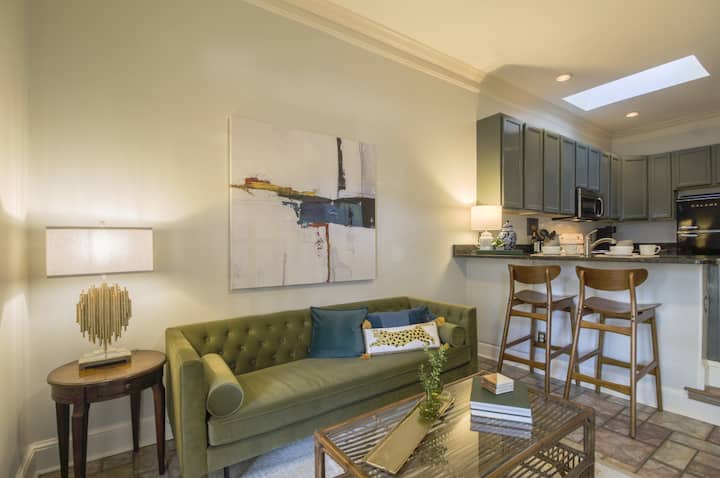 The Magnolia Retreat In Historic Savannah 1br - Savannah, GA