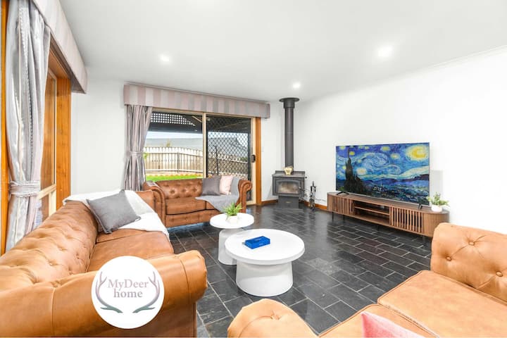 Coastal Comfort 4br Vacation Home In Hallett Cove - Adelaide