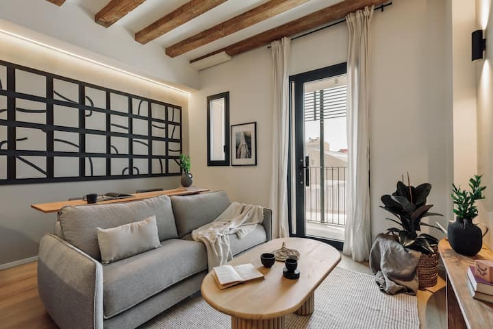 Minchin - 1 Bedroom, Balcony And Pool In Poblenou - Barcelona
