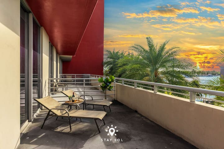 Modern Apartment W/ Pool-hollywood Beach Broadwalk - Hollywood, FL