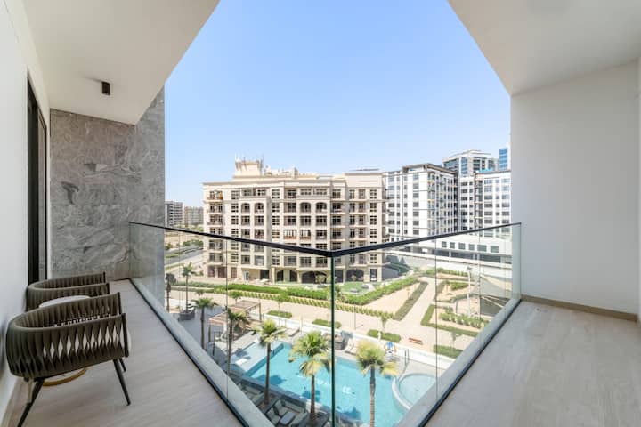 Luxurious 1 Bedroom Retreat With Pool Gym And Game - Dubái