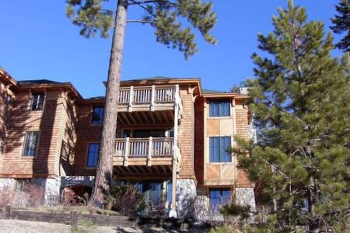 Hyatt High Sierra Lodge Resort, Fireplace, Luxury - Carson City, NV