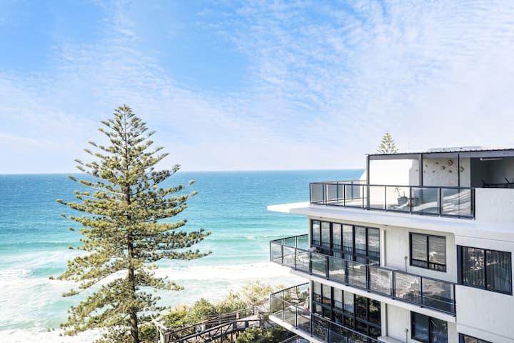 By The Beach - Clubb Coolum Beachside Resort - Coolum Beach