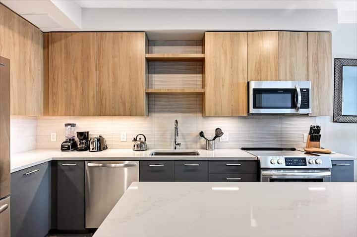 Walkable 1br Nr Metro & Rtc | Pet Spa & Park - Reston, VA