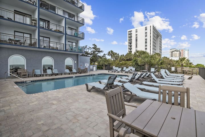 Cozy 1 Br Oceanview Located In Bluewater - Myrtle Beach, SC