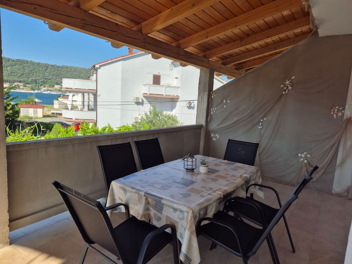 Appartement R And E (99091-a4) - Lopar