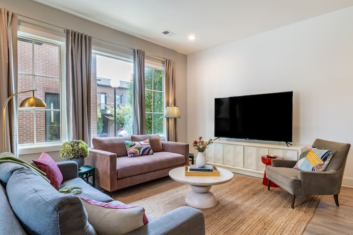 5mins To Dt, Wfh-friendly | 4br Suite At Magnolia - Nashville, TN