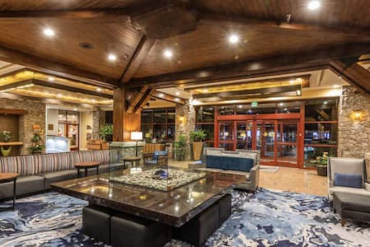 3 Bedroom Suite Marriott's Timber Lodge Tahoe! - South Lake Tahoe, CA