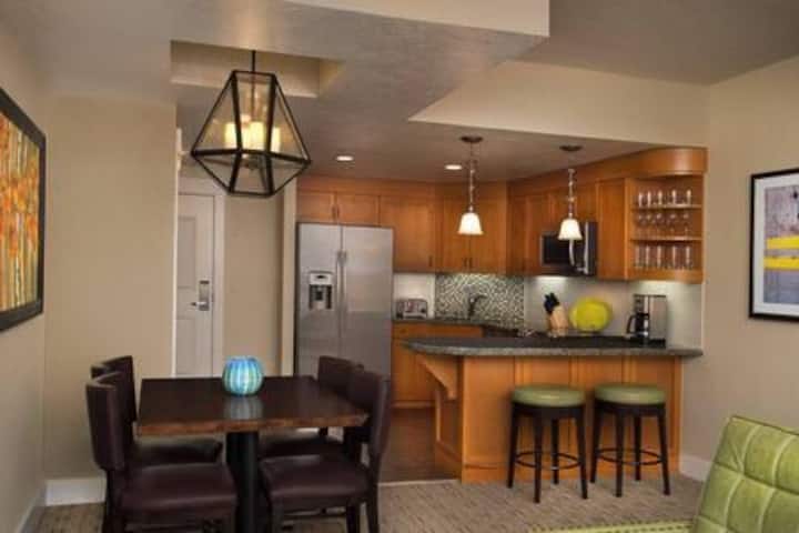 3 Bedroom Marriott Grand Residence Club Lake Tahoe - South Lake Tahoe, CA
