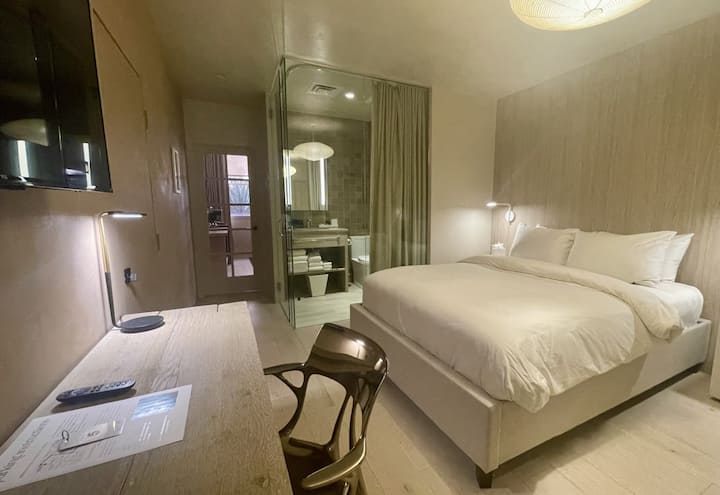 Palace Modern Hotel At The Plaza - Suites 5&6 - Santa Fe, NM