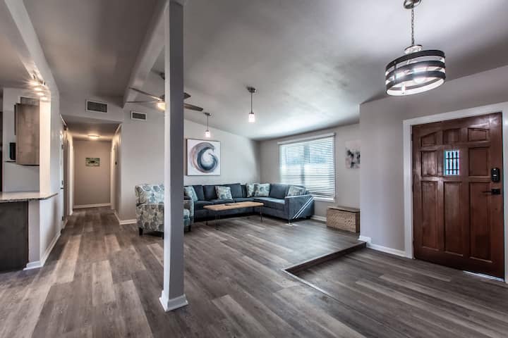 Hinman Haven + Hot Tub - Corpus Christi, TX