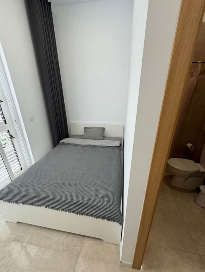 Small Single Room In Los Cristianos Near Beach - Los Cristianos