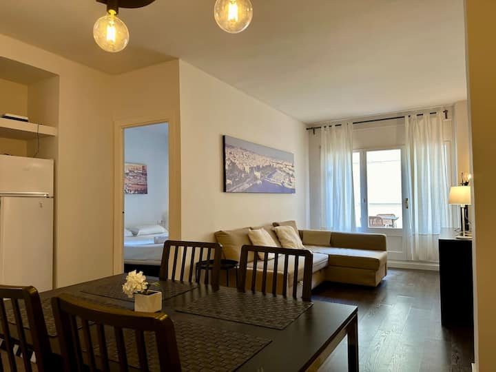 Spacious 1 Br. Home In Bonanova - Barcelona